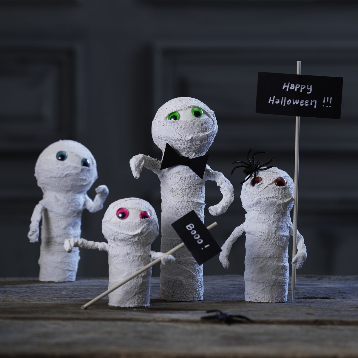 DIY-kit Mumiefamiljen, ett fasansfullt roligt halloween-pyssel | Panduro