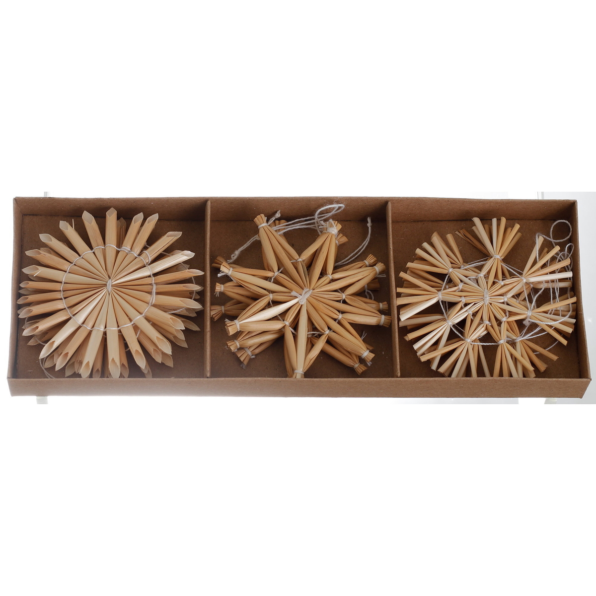 Halmstjärnor hängen, julstjärnor av halm, Ø7 cm. 9 st. 3 av varje ...