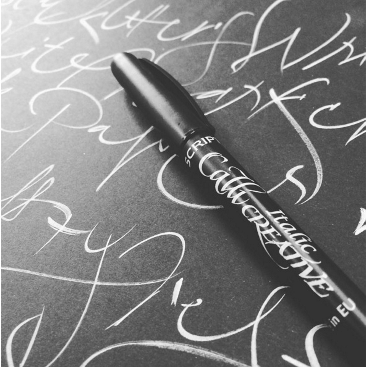 Calligraphy pens white 2-pack