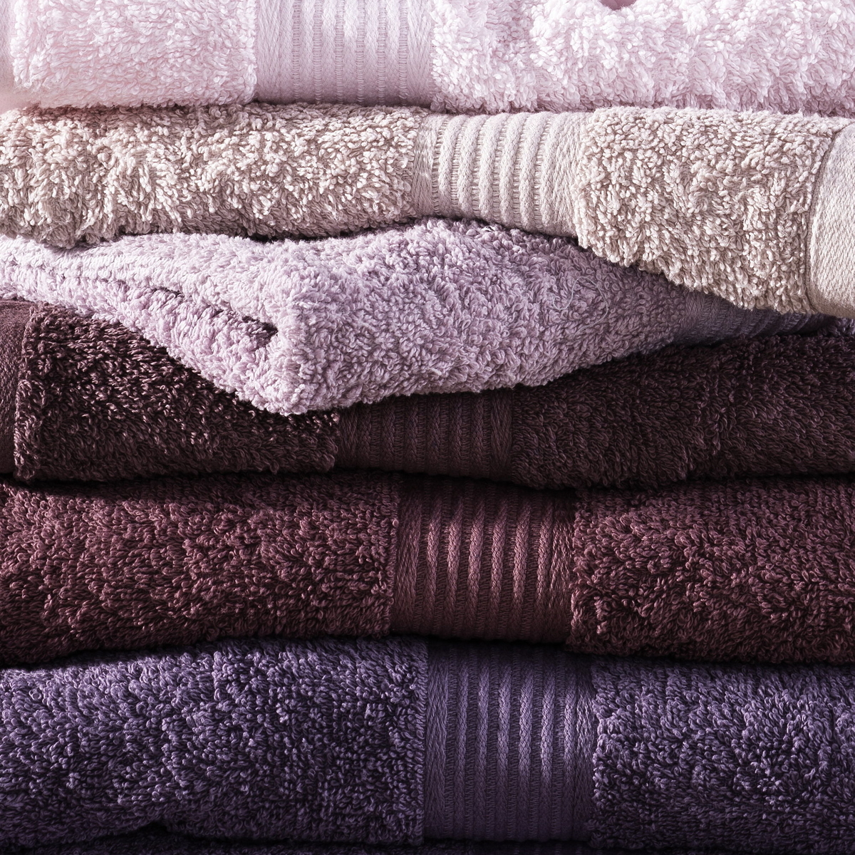 Färga om handdukar med Dylon-pod