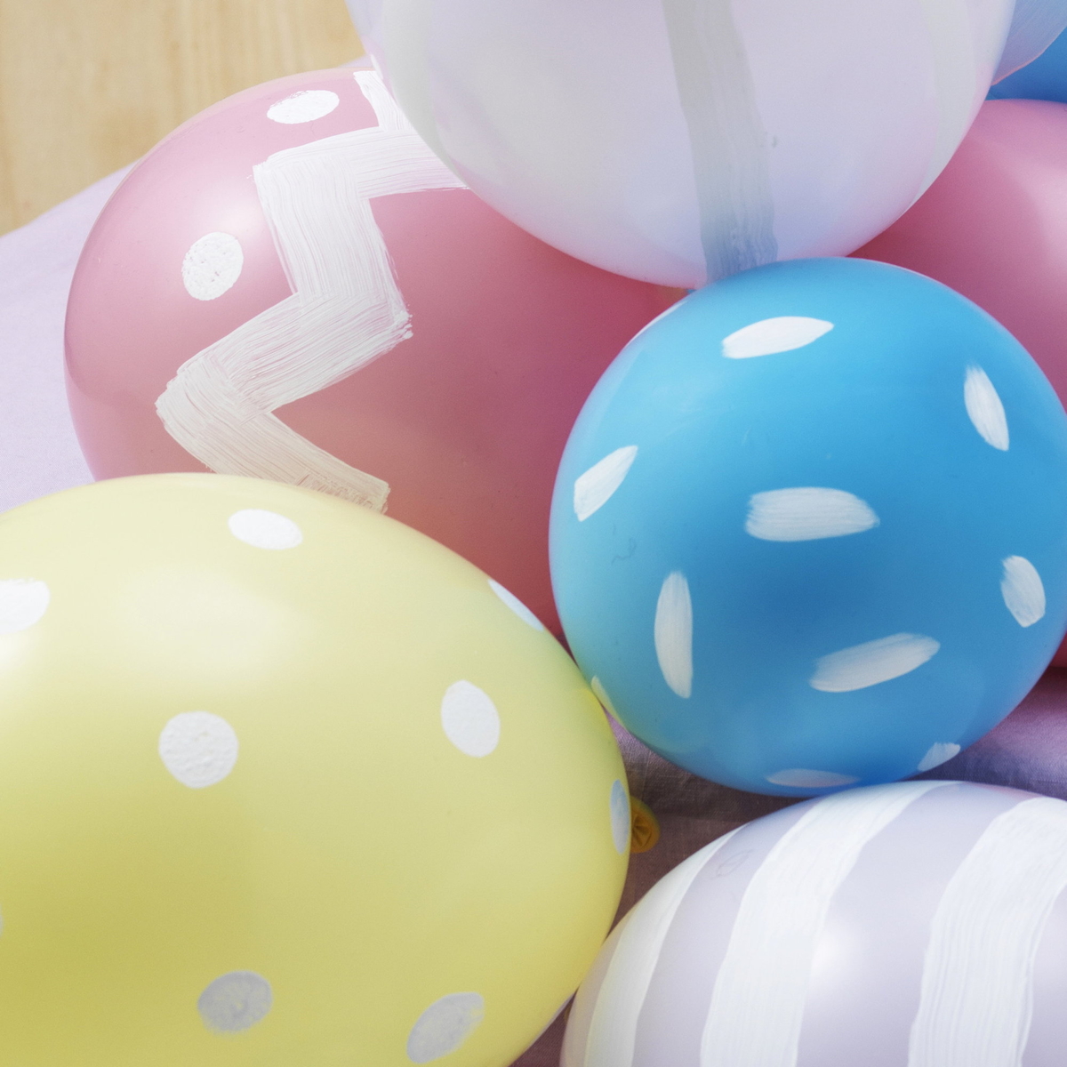 Måla ballonger med Hobbylack
